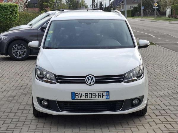 Balts Volkswagen Touran 2011 Tauragė, ar dzinēja tilpumu 1.60 L un nobraukumu 274 tūkst. km par 4600 €, foto 9 vietnē AUTOMOTO.COM.LV