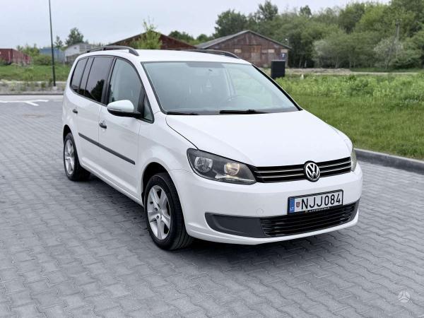 Balts Volkswagen Touran 2012 Viļņa, ar dzinēja tilpumu 1.39 L un nobraukumu 290 tūkst. km par 4300 €, foto 2 vietnē AUTOMOTO.COM.LV
