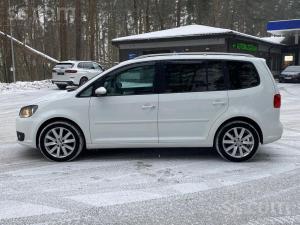 Balts Volkswagen Touran 2014 Rīga, ar dzinēja tilpumu 1.60 L un nobraukumu 0 tūkst. km par 5499 €, foto 2 vietnē AUTOMOTO.COM.LV