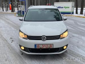 Balts Volkswagen Touran 2014 Rīga, ar dzinēja tilpumu 1.60 L un nobraukumu 0 tūkst. km par 5499 €, foto 8 vietnē AUTOMOTO.COM.LV