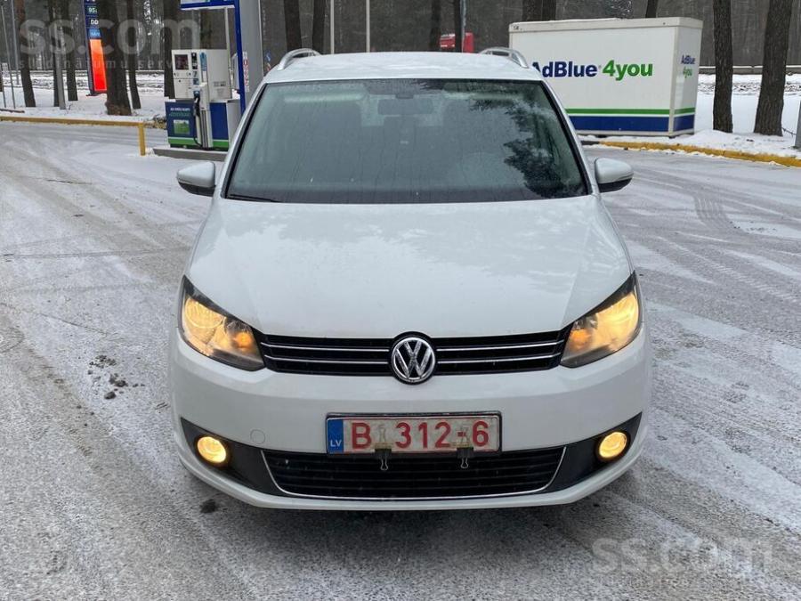 Balts Volkswagen Touran 2014 Rīga, ar dzinēja tilpumu 1.60 L un nobraukumu 0 tūkst. km par 5499 €, foto 8 vietnē AUTOMOTO.COM.LV