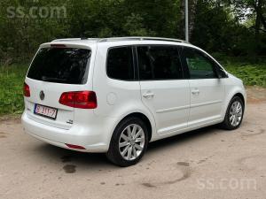 Balts Volkswagen Touran 2014 Rīga, ar dzinēja tilpumu 1.60 L un nobraukumu 0 tūkst. km par 4799 €, foto 6 vietnē AUTOMOTO.COM.LV