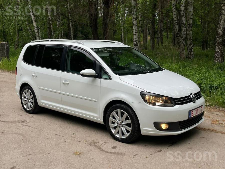 Balts Volkswagen Touran 2014 Rīga, ar dzinēja tilpumu 1.60 L un nobraukumu 0 tūkst. km par 4799 €, foto 8 vietnē AUTOMOTO.COM.LV