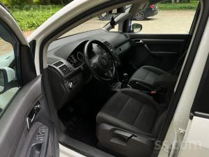 Balts Volkswagen Touran 2014 Rīga, ar dzinēja tilpumu 1.60 L un nobraukumu 0 tūkst. km par 4799 €, foto 10 vietnē AUTOMOTO.COM.LV