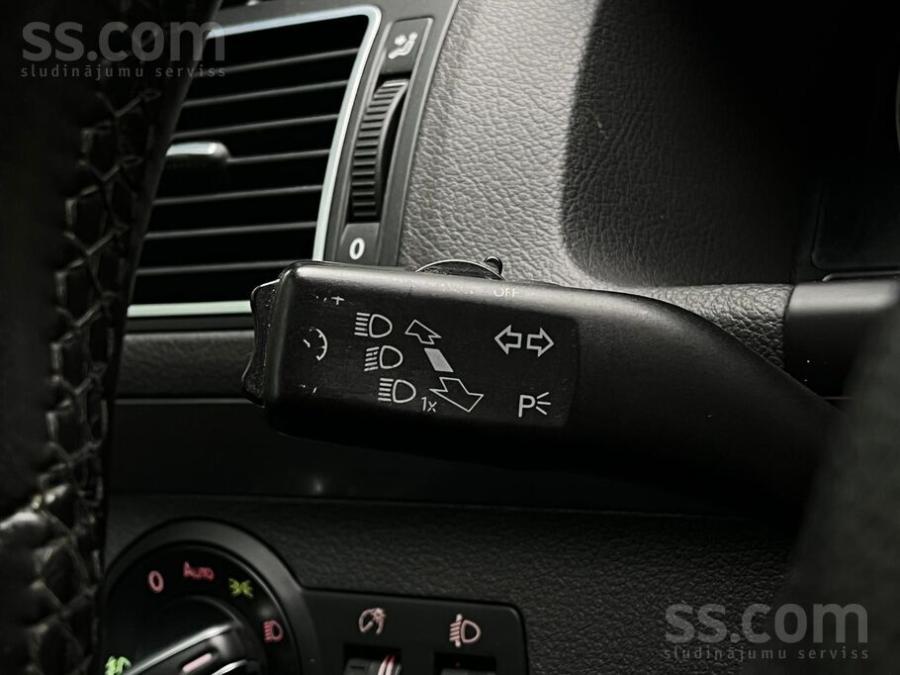 Balts Volkswagen Touran 2014 Rīga, ar dzinēja tilpumu 1.60 L un nobraukumu 0 tūkst. km par 4799 €, foto 13 vietnē AUTOMOTO.COM.LV