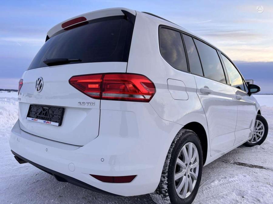 Balts Volkswagen Touran 2015 Raseiniai, ar dzinēja tilpumu 1.97 L un nobraukumu 252 tūkst. km par 10500 €, foto 7 vietnē AUTOMOTO.COM.LV