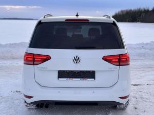 Balts Volkswagen Touran 2015 Raseiniai, ar dzinēja tilpumu 1.97 L un nobraukumu 252 tūkst. km par 10500 €, foto 8 vietnē AUTOMOTO.COM.LV