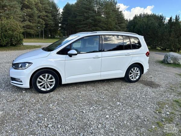 Balts Volkswagen Touran 2015 Mažeikiai, ar dzinēja tilpumu 1.60 L un nobraukumu 290 tūkst. km par 9200 €, foto 4 vietnē AUTOMOTO.COM.LV