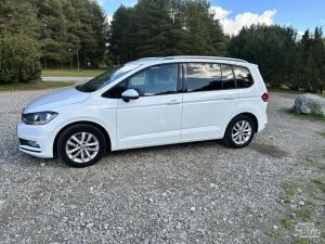 Balts Volkswagen Touran 2015 Mažeikiai, ar dzinēja tilpumu 1.60 L un nobraukumu 290 tūkst. km par 9200 €, foto 4 vietnē AUTOMOTO.COM.LV