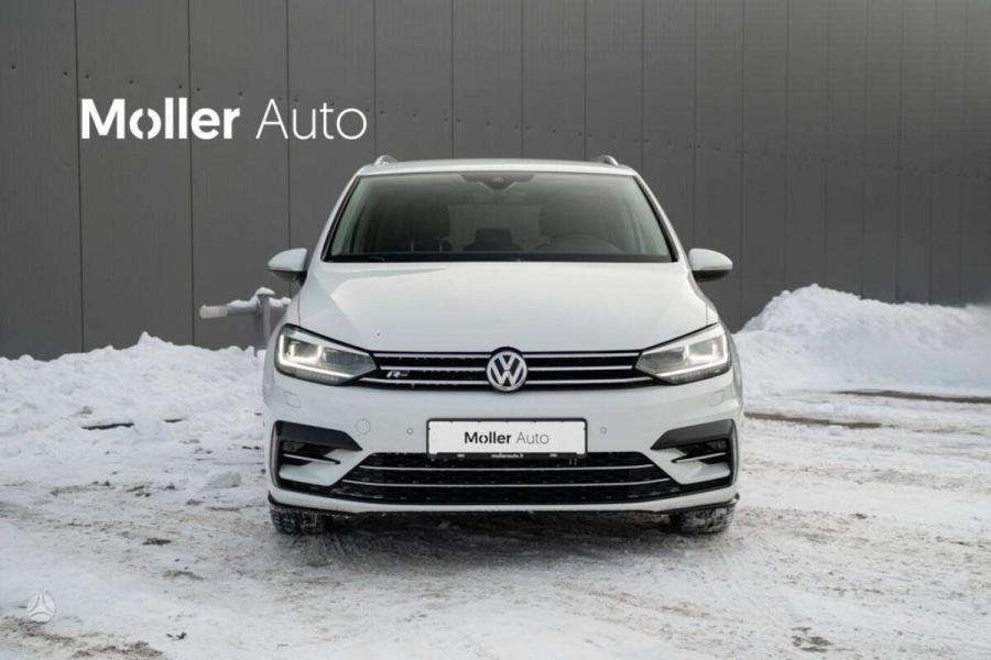Balts Volkswagen Touran 2016 Viļņa, ar dzinēja tilpumu 1.80 L un nobraukumu 142 tūkst. km par 12300 €, foto 2 vietnē AUTOMOTO.COM.LV