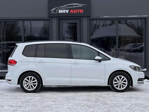 Balts Volkswagen Touran 2016 Kėdainiai, ar dzinēja tilpumu 1.60 L un nobraukumu 274 tūkst. km par 9450 €, foto 6 vietnē AUTOMOTO.COM.LV