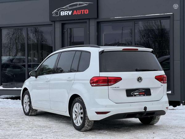 Balts Volkswagen Touran 2016 Kėdainiai, ar dzinēja tilpumu 1.60 L un nobraukumu 274 tūkst. km par 9450 €, foto 9 vietnē AUTOMOTO.COM.LV