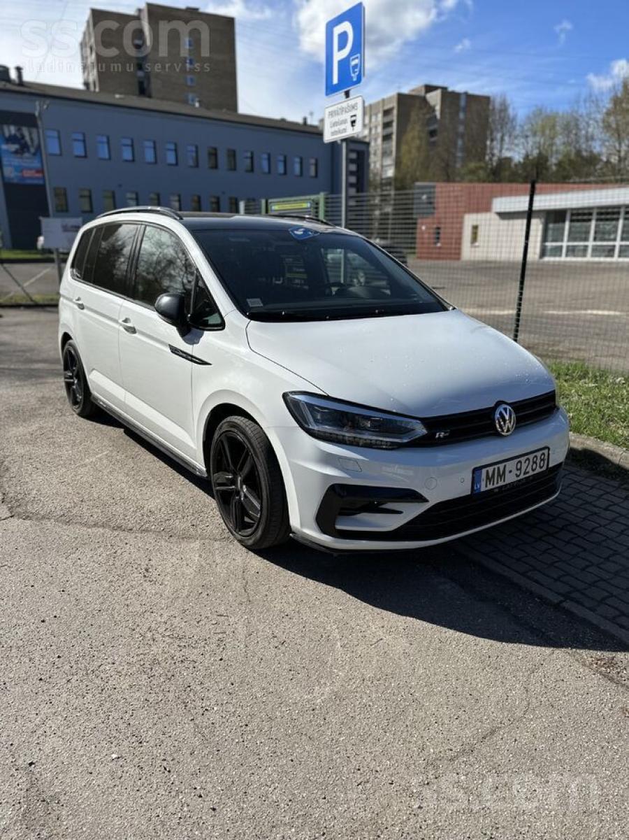 Balts Volkswagen Touran 2016 Rīga, ar dzinēja tilpumu 1.80 L un nobraukumu 175 tūkst. km par 17500 €, foto 1 vietnē AUTOMOTO.COM.LV