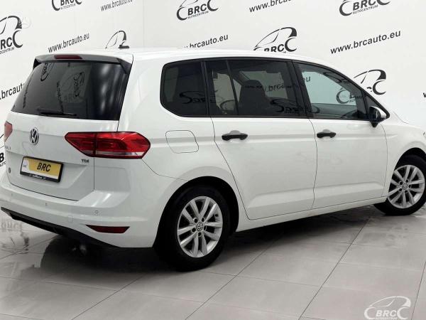 Balts Volkswagen Touran 2016 Viļņa, ar dzinēja tilpumu 1.60 L un nobraukumu 215 tūkst. km par 8900 €, foto 3 vietnē AUTOMOTO.COM.LV