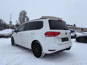 Balts Volkswagen Touran 2016 Radviliškis, ar dzinēja tilpumu 1.60 L un nobraukumu 333 tūkst. km par 7199 €, foto 4 vietnē AUTOMOTO.COM.LV