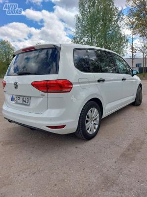 Balts Volkswagen Touran 2016 Mažeikiai, ar dzinēja tilpumu 1.60 L un nobraukumu 307 tūkst. km par 8950 €, foto 3 vietnē AUTOMOTO.COM.LV