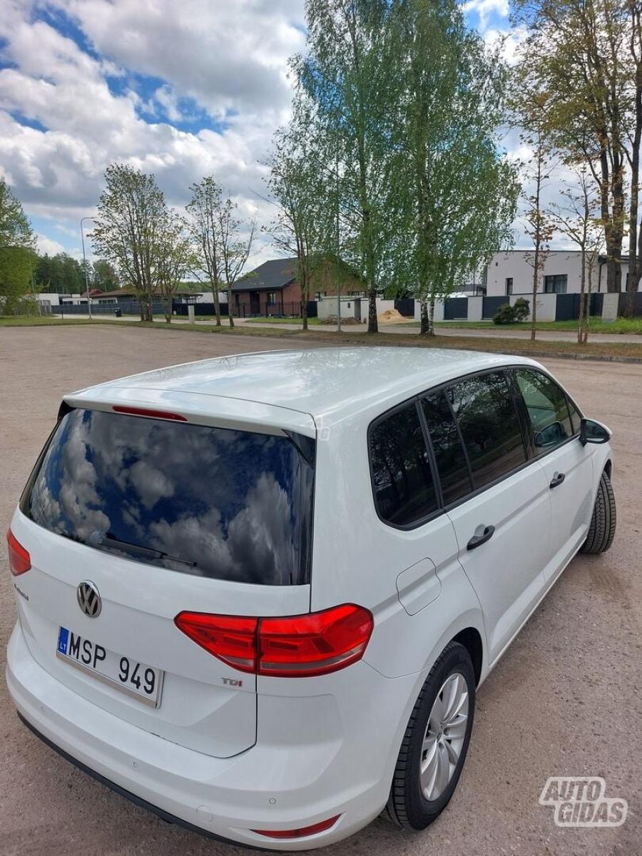 Balts Volkswagen Touran 2016 Mažeikiai, ar dzinēja tilpumu 1.60 L un nobraukumu 307 tūkst. km par 8950 €, foto 9 vietnē AUTOMOTO.COM.LV