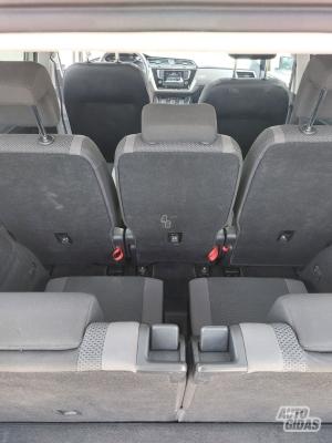 Balts Volkswagen Touran 2016 Mažeikiai, ar dzinēja tilpumu 1.60 L un nobraukumu 307 tūkst. km par 8950 €, foto 15 vietnē AUTOMOTO.COM.LV