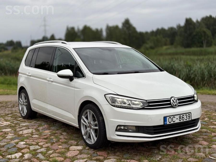 Balts Volkswagen Touran 2016 Ogre, ar dzinēja tilpumu 2.00 L un nobraukumu 249 tūkst. km par 8250 €, foto 1 vietnē AUTOMOTO.COM.LV