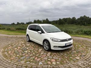 Balts Volkswagen Touran 2016 Ogre, ar dzinēja tilpumu 2.00 L un nobraukumu 249 tūkst. km par 8250 €, foto 5 vietnē AUTOMOTO.COM.LV