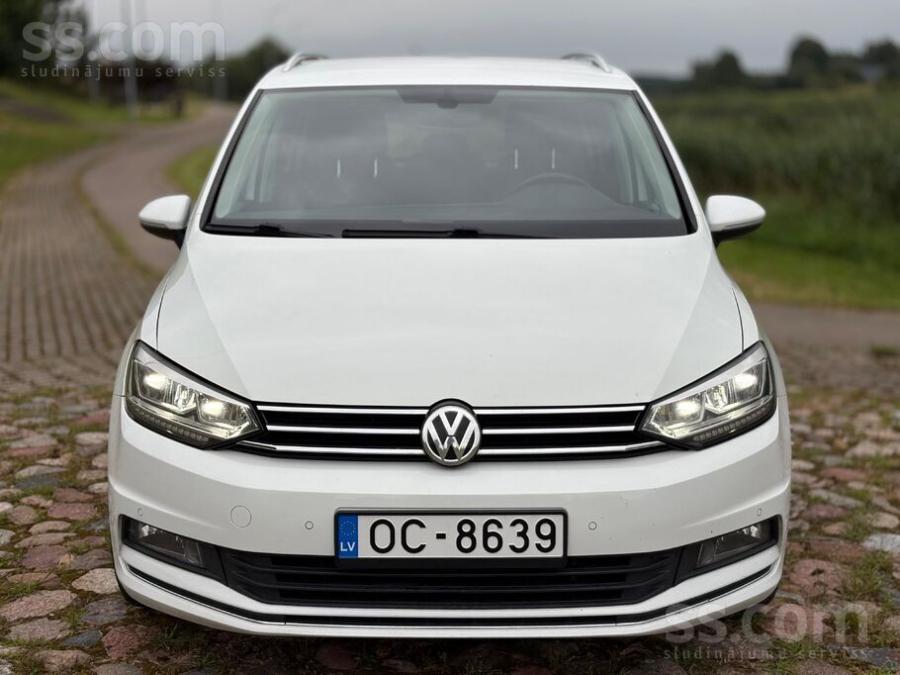 Balts Volkswagen Touran 2016 Ogre, ar dzinēja tilpumu 2.00 L un nobraukumu 249 tūkst. km par 8250 €, foto 17 vietnē AUTOMOTO.COM.LV