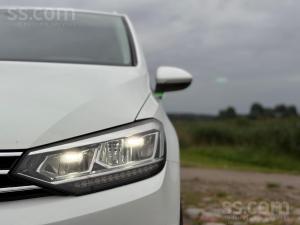 Balts Volkswagen Touran 2016 Ogre, ar dzinēja tilpumu 2.00 L un nobraukumu 249 tūkst. km par 8250 €, foto 19 vietnē AUTOMOTO.COM.LV