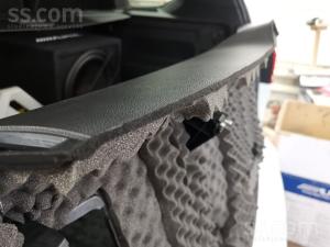 Balts Volkswagen Touran 2016 Rīga, ar dzinēja tilpumu 1.80 L un nobraukumu 175 tūkst. km par 15500 €, foto 24 vietnē AUTOMOTO.COM.LV