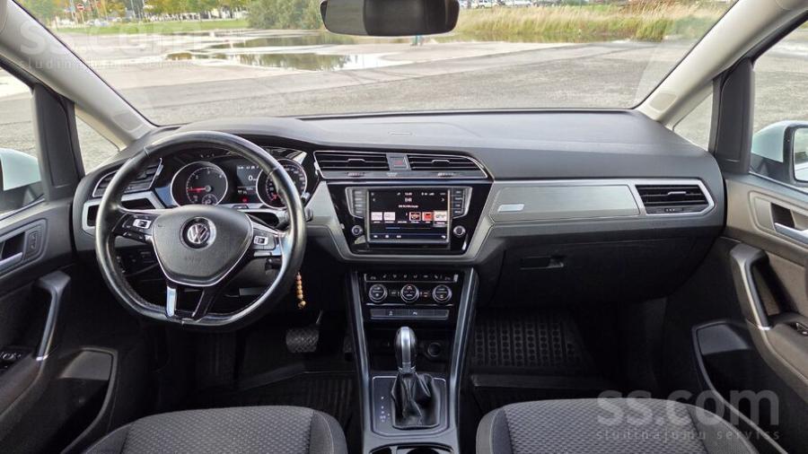 Balts Volkswagen Touran 2016 Liepāja, ar dzinēja tilpumu 1.60 L un nobraukumu 362 tūkst. km par 7800 €, foto 15 vietnē AUTOMOTO.COM.LV