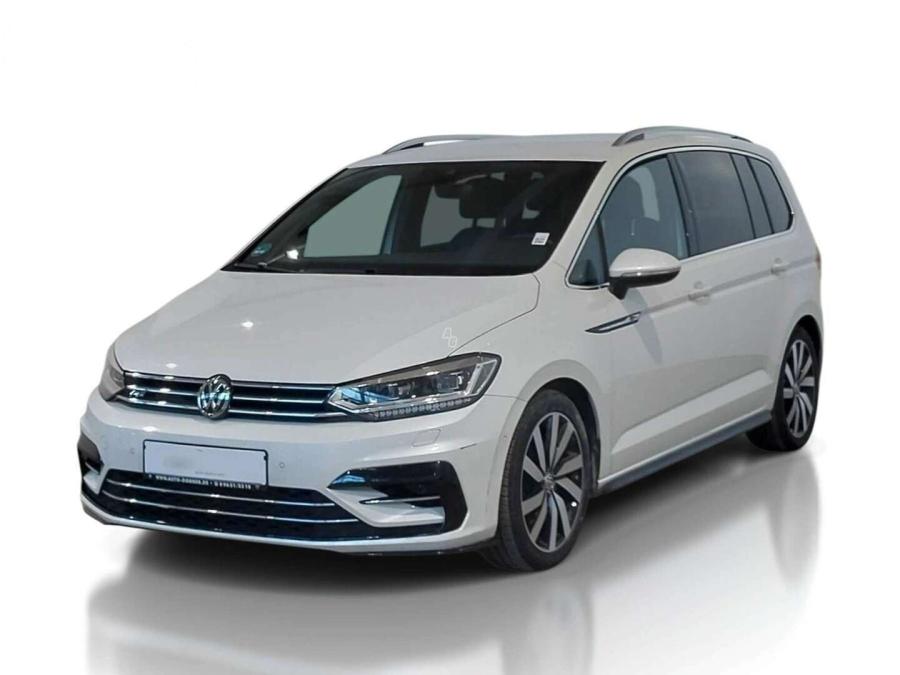 White Volkswagen Touran 2017 in Kaunas, with an engine capacity of 1.40 L and mileage of 65 thousand km for 28529 €, photo 1 on AUTOMOTO.COM.LV
