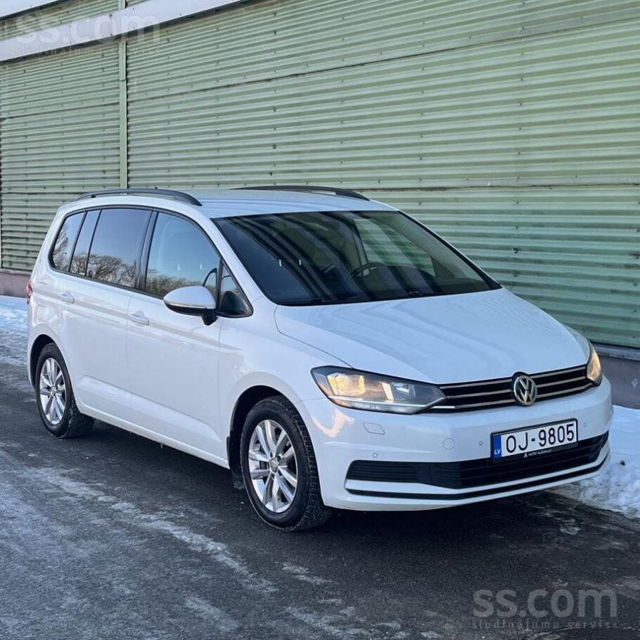 Balts Volkswagen Touran 2017 Rīga, ar dzinēja tilpumu 1.60 L un nobraukumu 281 tūkst. km par 10600 €, foto 3 vietnē AUTOMOTO.COM.LV