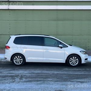 Balts Volkswagen Touran 2017 Rīga, ar dzinēja tilpumu 1.60 L un nobraukumu 281 tūkst. km par 10600 €, foto 5 vietnē AUTOMOTO.COM.LV