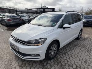 White Volkswagen Touran 2017 in Vilnius, with an engine capacity of 1.60 L and mileage of 306 thousand km for 6800 €, photo  on AUTOMOTO.COM.LV
