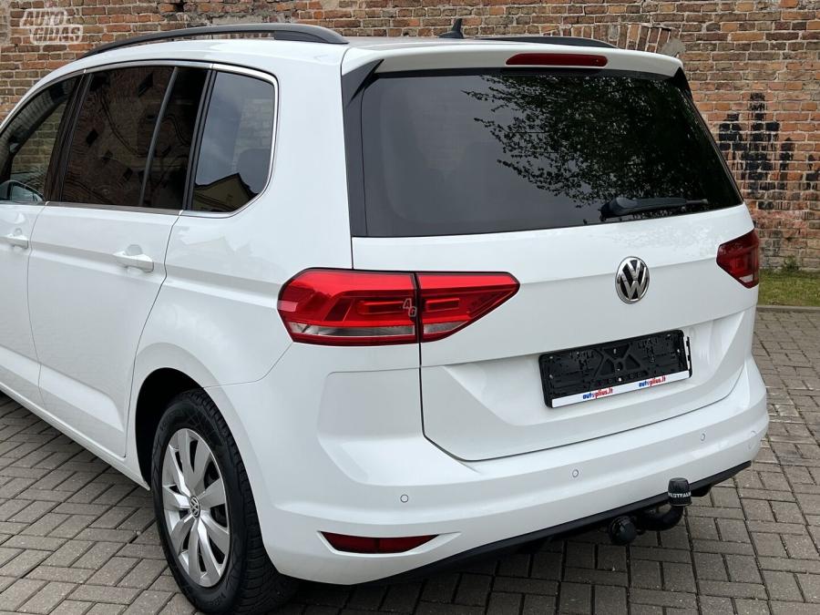 Balts Volkswagen Touran 2017 Kėdainiai, ar dzinēja tilpumu 1.60 L un nobraukumu 306 tūkst. km par 8850 €, foto 14 vietnē AUTOMOTO.COM.LV