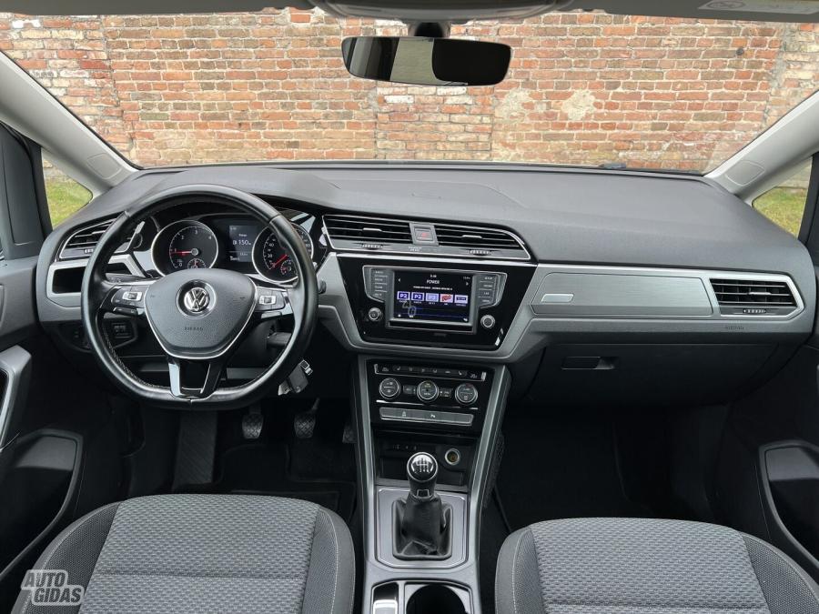 Balts Volkswagen Touran 2017 Kėdainiai, ar dzinēja tilpumu 1.60 L un nobraukumu 306 tūkst. km par 8850 €, foto 15 vietnē AUTOMOTO.COM.LV