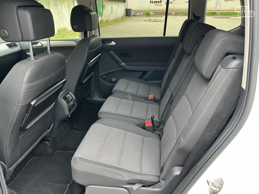 Balts Volkswagen Touran 2017 Kėdainiai, ar dzinēja tilpumu 1.60 L un nobraukumu 306 tūkst. km par 8850 €, foto 20 vietnē AUTOMOTO.COM.LV