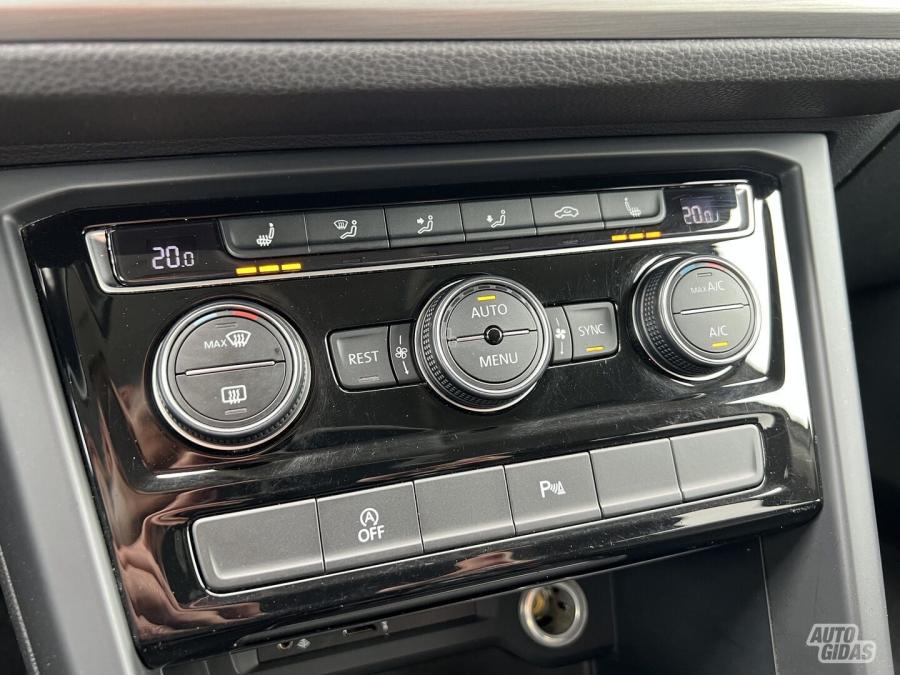 Balts Volkswagen Touran 2017 Kėdainiai, ar dzinēja tilpumu 1.60 L un nobraukumu 306 tūkst. km par 8850 €, foto 28 vietnē AUTOMOTO.COM.LV