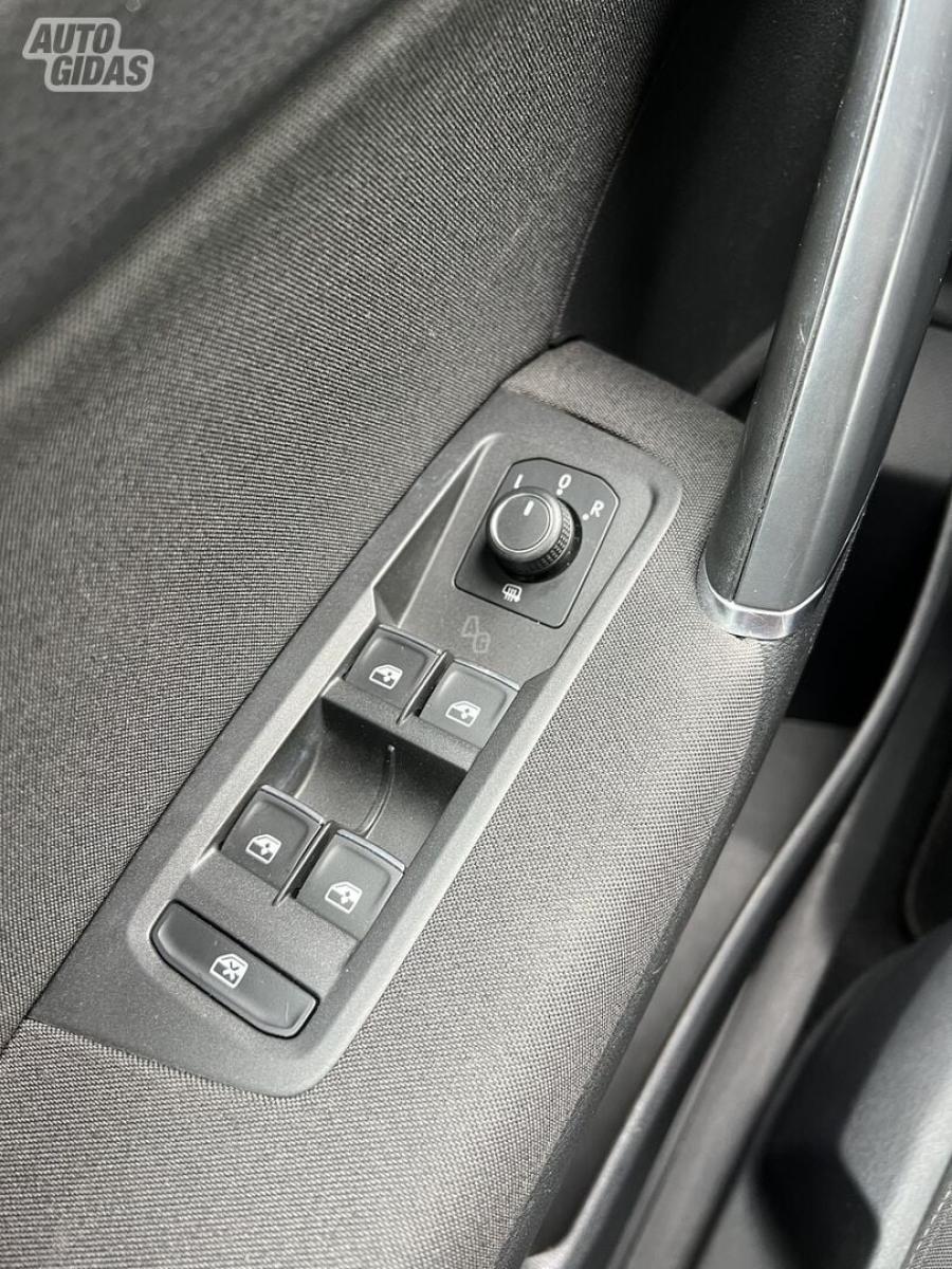 Balts Volkswagen Touran 2017 Kėdainiai, ar dzinēja tilpumu 1.60 L un nobraukumu 306 tūkst. km par 8850 €, foto 29 vietnē AUTOMOTO.COM.LV