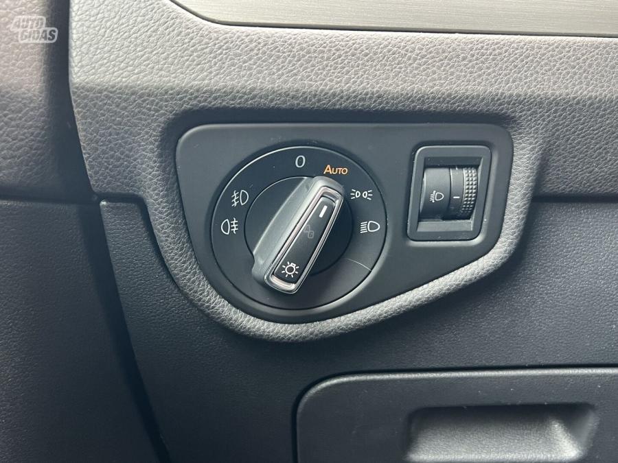 Balts Volkswagen Touran 2017 Kėdainiai, ar dzinēja tilpumu 1.60 L un nobraukumu 306 tūkst. km par 8850 €, foto 35 vietnē AUTOMOTO.COM.LV