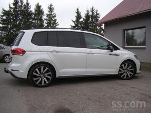 Белый Фольксваген Туран 2017 в Рига, объемом двигателя 2.00 л и пробегом 0 тыс. км за 15250 €, фото 4 на AUTOMOTO.COM.LV