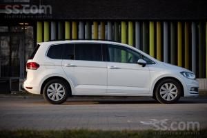 Белый Фольксваген Туран 2017 в Рига, объемом двигателя 1.60 л и пробегом 285 тыс. км за 9300 €, фото 5 на AUTOMOTO.COM.LV