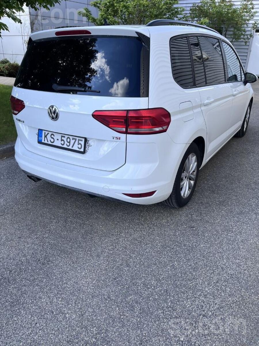Balts Volkswagen Touran 2017 Rīga, ar dzinēja tilpumu 1.40 L un nobraukumu 250 tūkst. km par 7800 €, foto 4 vietnē AUTOMOTO.COM.LV