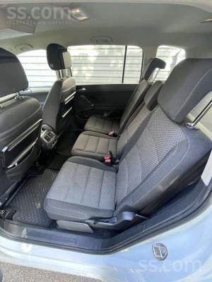 Balts Volkswagen Touran 2017 Rīga, ar dzinēja tilpumu 1.40 L un nobraukumu 250 tūkst. km par 7800 €, foto 7 vietnē AUTOMOTO.COM.LV