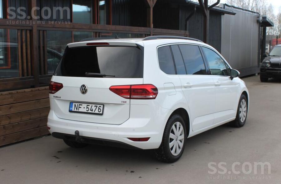 Balts Volkswagen Touran 2017 Rīga, ar dzinēja tilpumu 1.60 L un nobraukumu 0 tūkst. km par 9450 €, foto 6 vietnē AUTOMOTO.COM.LV