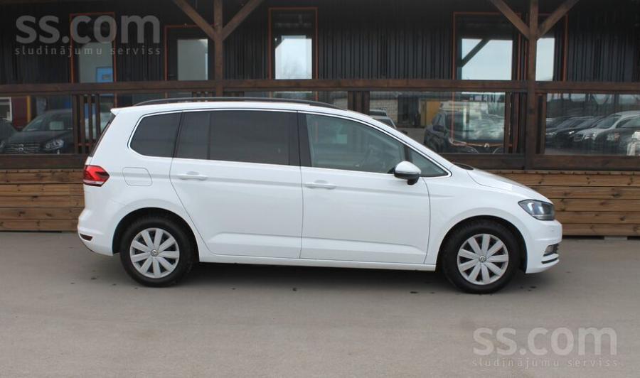 Balts Volkswagen Touran 2017 Rīga, ar dzinēja tilpumu 1.60 L un nobraukumu 0 tūkst. km par 9450 €, foto 7 vietnē AUTOMOTO.COM.LV