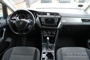 Balts Volkswagen Touran 2017 Rīga, ar dzinēja tilpumu 1.60 L un nobraukumu 0 tūkst. km par 9450 €, foto 14 vietnē AUTOMOTO.COM.LV