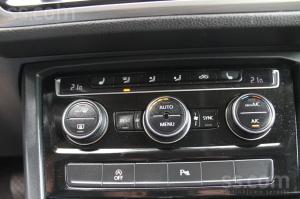 Balts Volkswagen Touran 2017 Rīga, ar dzinēja tilpumu 1.60 L un nobraukumu 0 tūkst. km par 9450 €, foto 18 vietnē AUTOMOTO.COM.LV