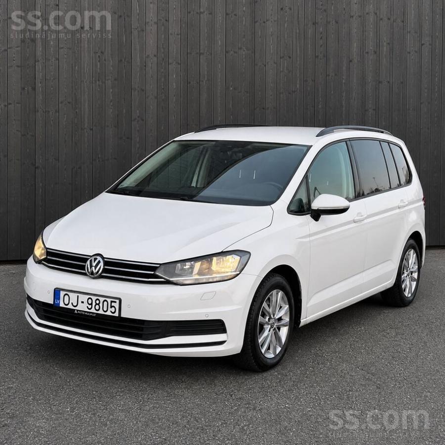 Balts Volkswagen Touran 2017 Rīga, ar dzinēja tilpumu 1.60 L un nobraukumu 281 tūkst. km par 8900 €, foto 1 vietnē AUTOMOTO.COM.LV