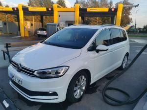Balts Volkswagen Touran 2017 Kauņa, ar dzinēja tilpumu 2.00 L un nobraukumu 349 tūkst. km par 8300 €, foto 3 vietnē AUTOMOTO.COM.LV