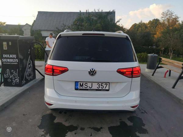 Balts Volkswagen Touran 2017 Kauņa, ar dzinēja tilpumu 2.00 L un nobraukumu 349 tūkst. km par 8300 €, foto 6 vietnē AUTOMOTO.COM.LV