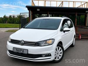 Balts Volkswagen Touran 2017 Rīga, ar dzinēja tilpumu 1.60 L un nobraukumu 286 tūkst. km par 9490 €, foto  vietnē AUTOMOTO.COM.LV